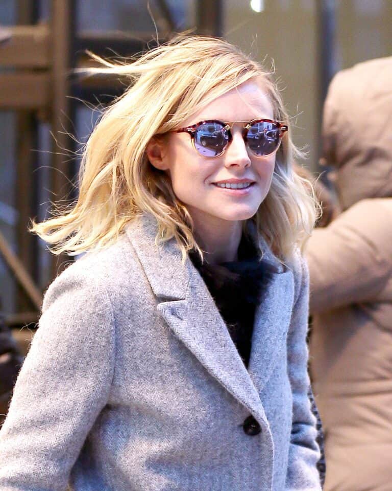 Kristen Bell's Net Worth [2026 Update]: Books & Career - Wealthy Peeps
