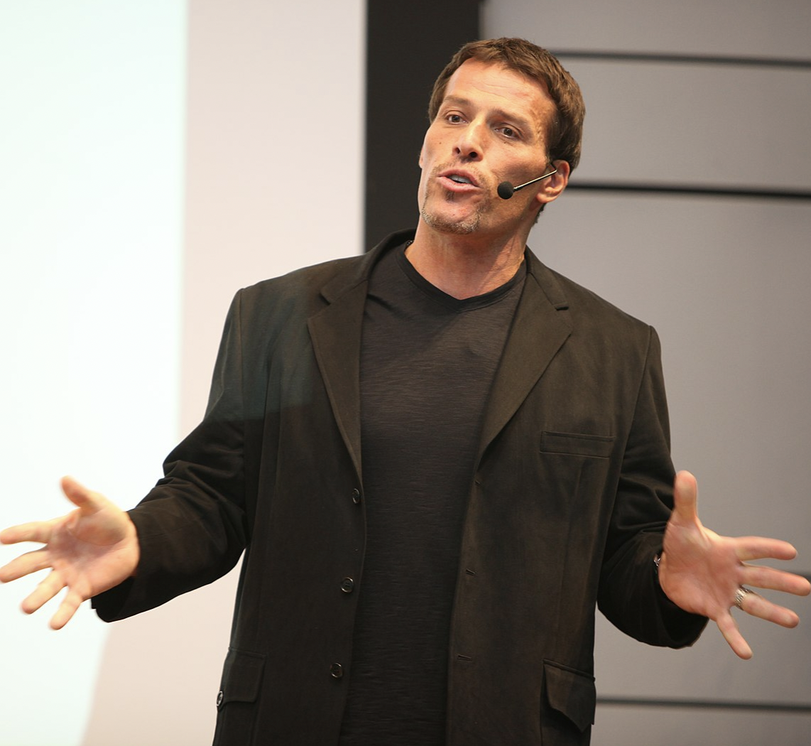 The top 12 Motivational Speakers in the world - Wealthy Peeps