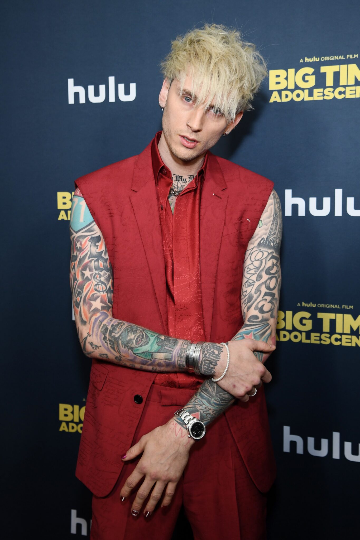 Machine Gun Kelly Net Worth: Career & Cars [June ,2026 ] : Wealthy Peeps