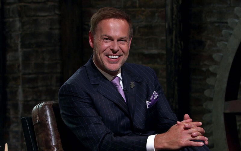 Peter Jones Net Worth: Media & Investments [2022 Update]