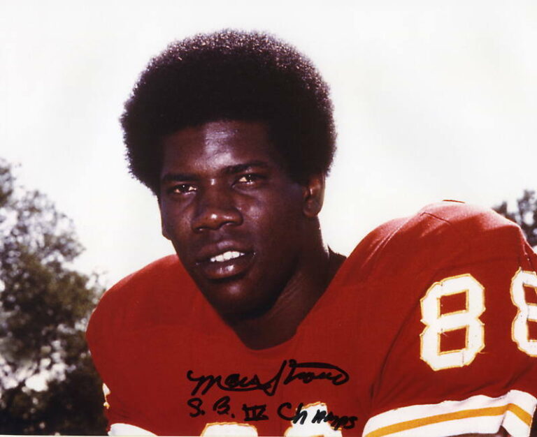 Tallest NFL Players in History [2024 Update]