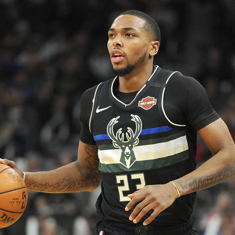 Best Looking NBA Players [2025 Update]