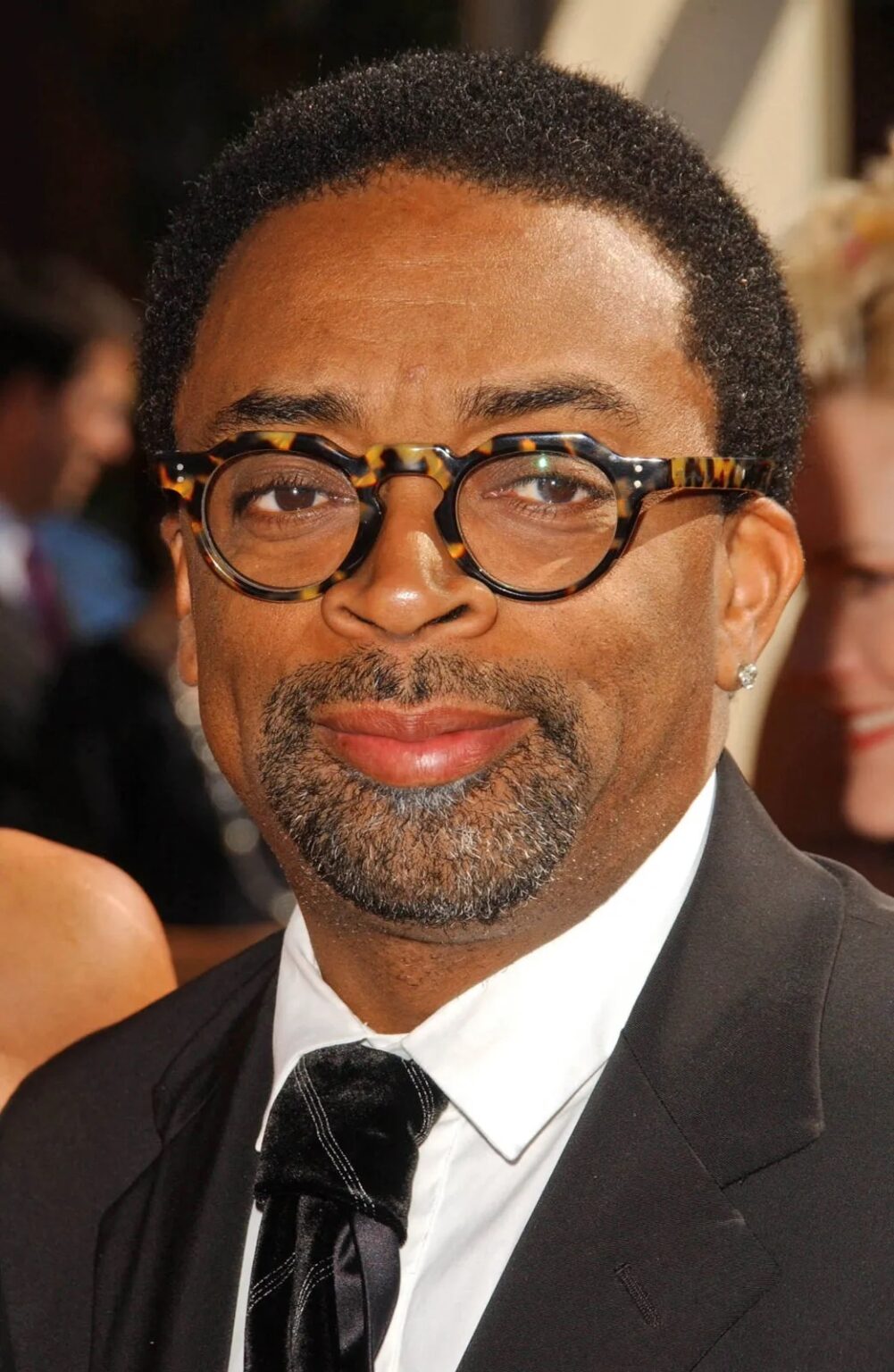 Spike Lee Net Worth: Career & Lifestyle [2025 Update]
