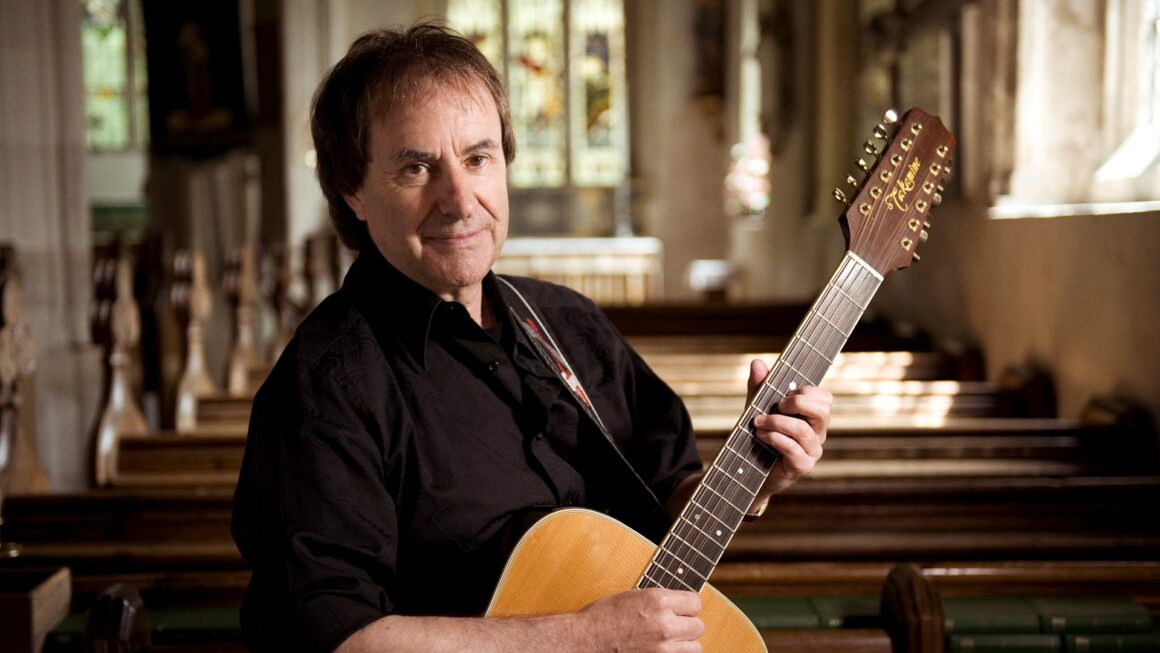 Chris de Burgh Net Worth: Career and Lifestyle [2026 Update]