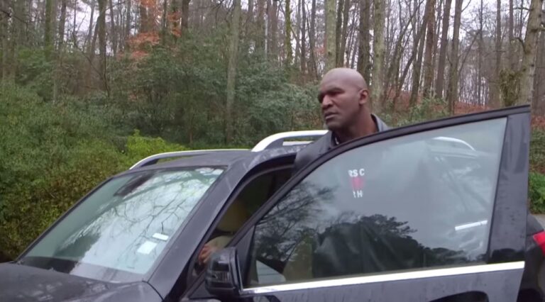 Evander Holyfield Net Worth: Boxing Career & Lifestyle [2025 Update]