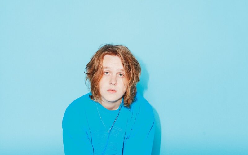 Lewis Capaldi Net Worth: Music Career & Lifestyle [2022 Update]