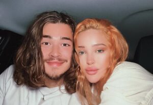 Elley Duhe Boyfriend Reece Canyon - Relationship Timeline