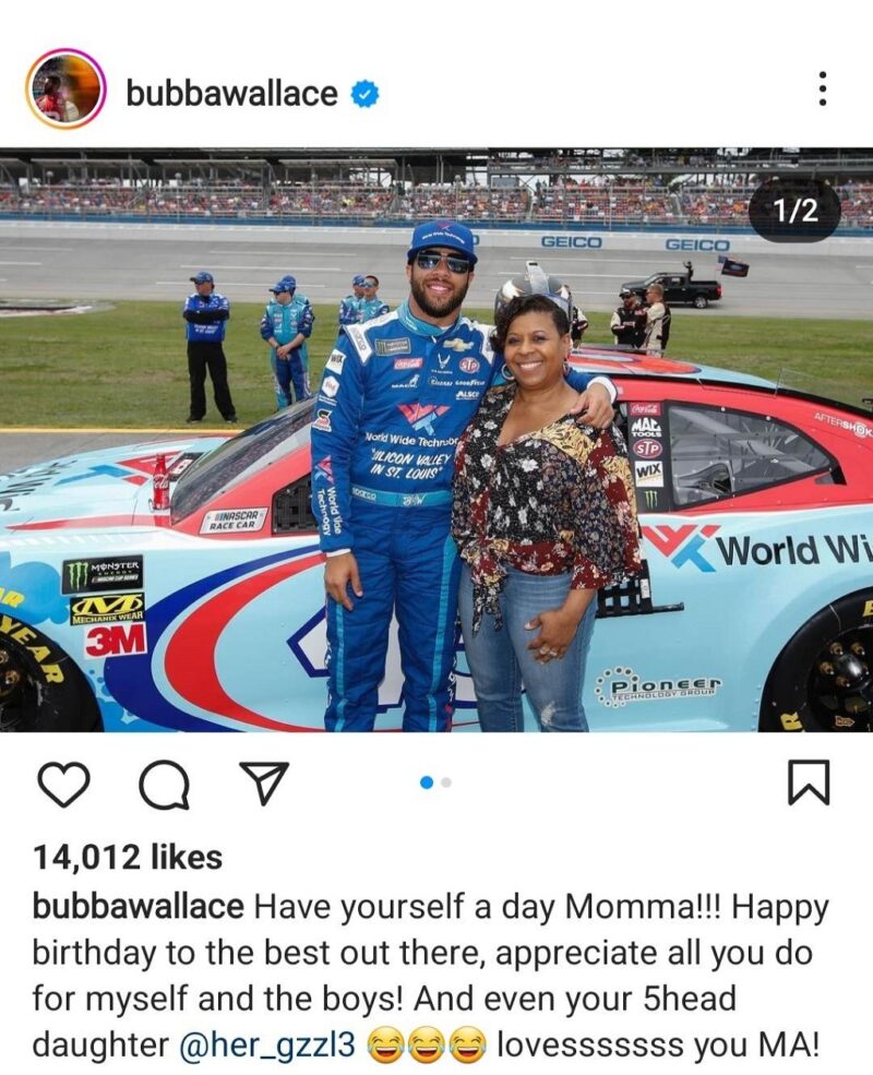 Who are Bubba Wallace Parents and his sibling?