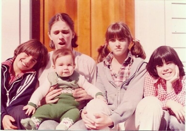 Sarah Silverman Sister - Age Parents And Husband