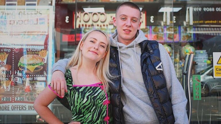 Who Is Amelia Dimoldenberg Sister Zoe? Parents And Husband