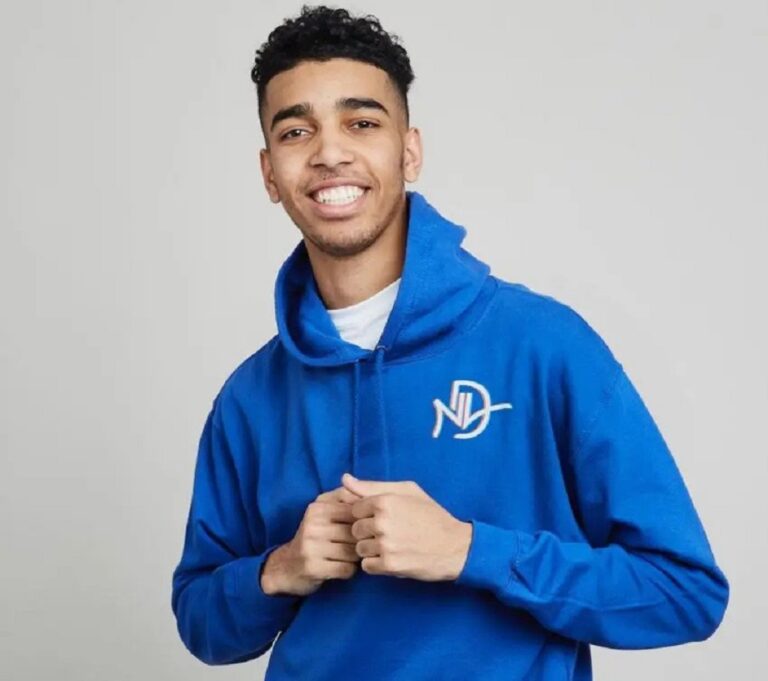 Who Are Niko Omilana Sister And Brother? Siblings & Partner