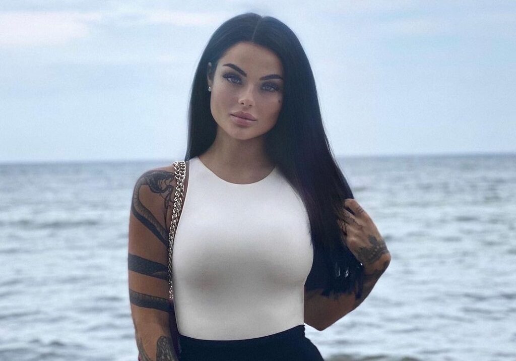 MMA Kamila Smogulecka Aka Zusje Wikipedia Bio Age Height