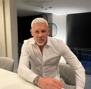 Gary Lineker Brother: Wayne Lineker Wikipedia Bio Wife