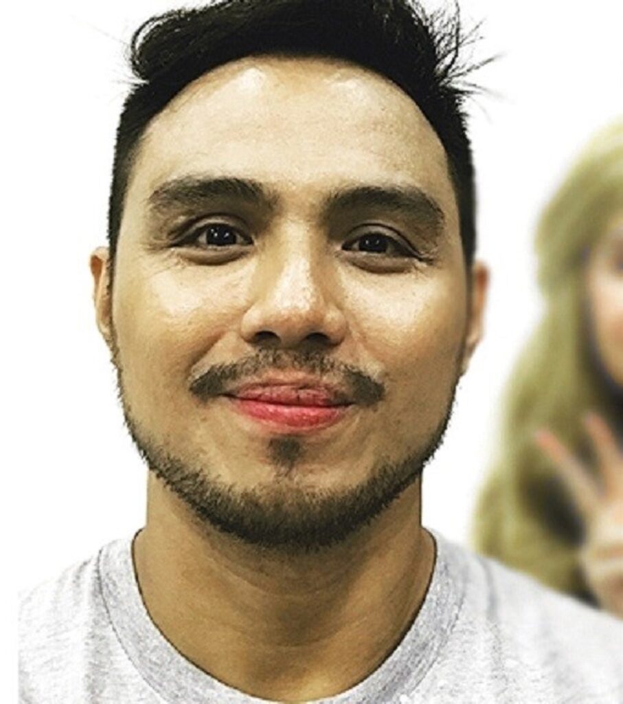 Henry Cavill Family: Meet Parents Marianne And Colin