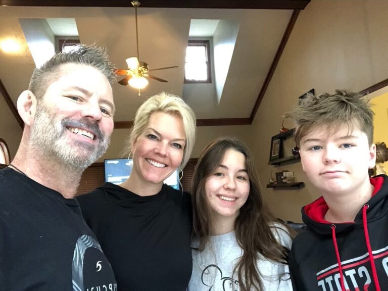 MMA Coach John Cook Wife Tracy Kids Carter And Cassidy