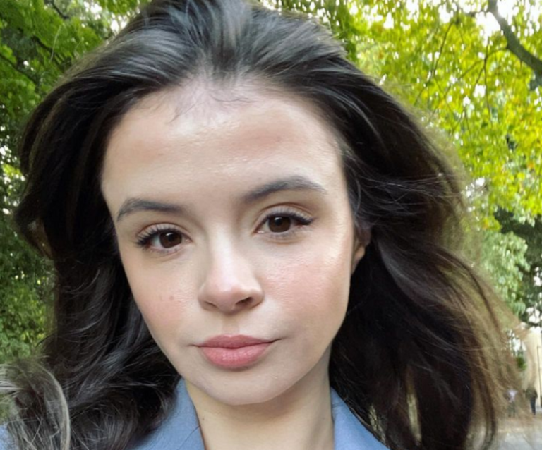 Emily Coates Wikipedia Bio Age Ethnicity And Instagram