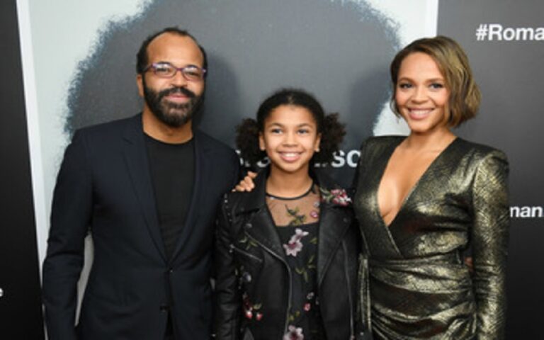 Jeffrey Wright Parents: Barbara Evon James Charles Wright Jr