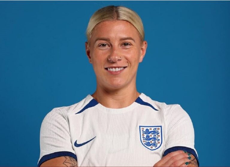 Stephanie Williams, Beth England Partner Lesbian Family