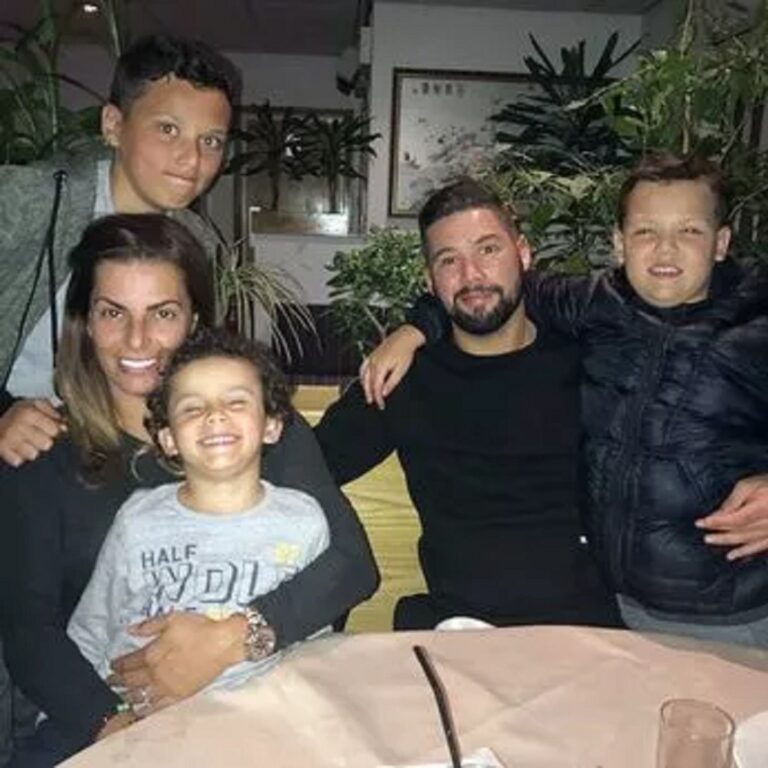 Tony Bellew Parents Meet Mother Gail Bellew And Father