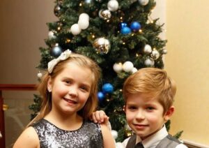 Gabrielle Dowling Age: How Old? Wiki Parents And Siblings