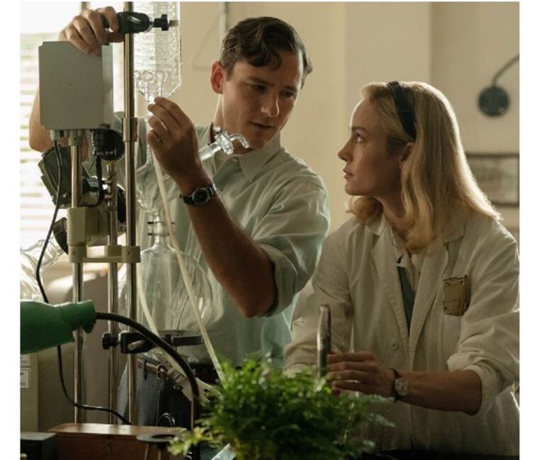 Elizabeth Zott Wikipedia Chef Bio Age And Husband