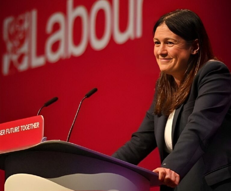 Lisa Nandy Husband Andy Collis, Pregnant And Baby Bump