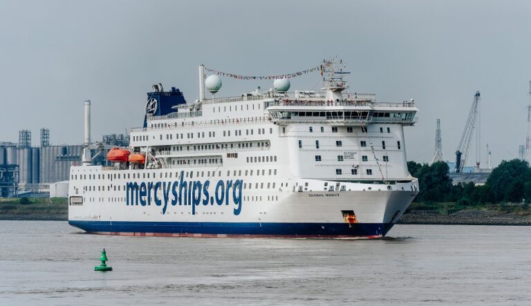 Mercy Ships Scandal Explained Charity Score And Rating