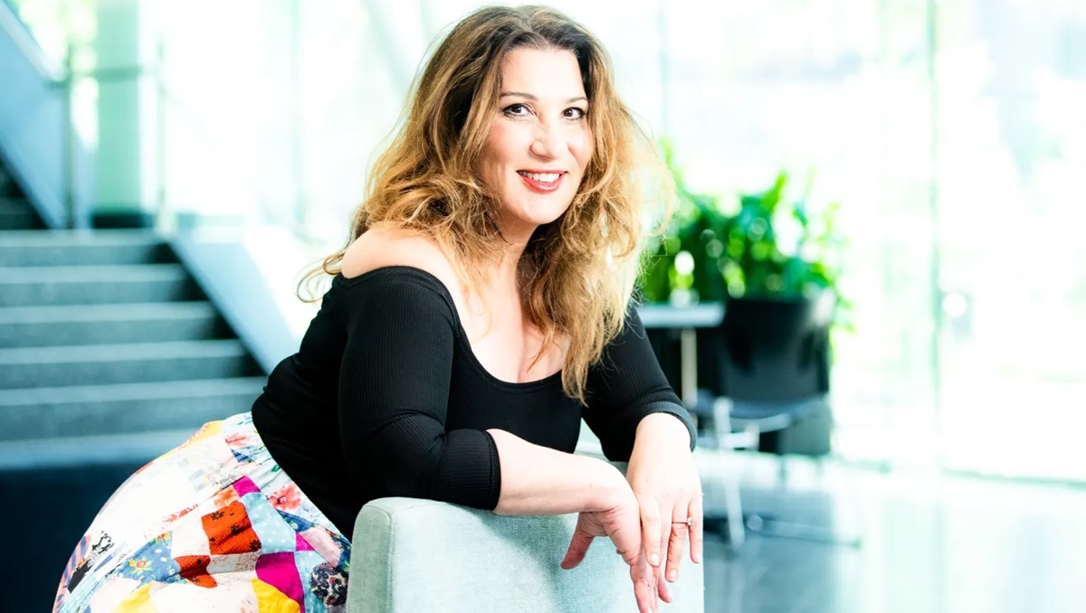 Libbi Gorr Husband Stewart Burchmore: Married Life And Kids