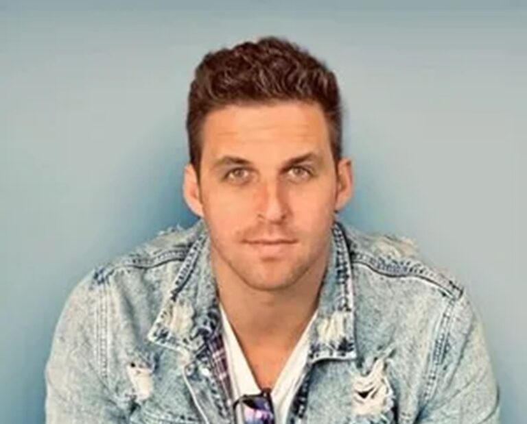 Steven Cundari Net Worth: How Rich Is Charissa's Boyfriend