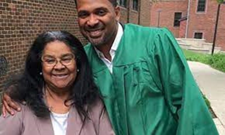 Mike Epps Brother And Sister: How Many Siblings? Family